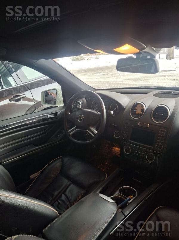 Balts Mercedes-Benz ML 350 2011 Valka, ar dzinēja tilpumu 3.00 L un nobraukumu 386 tūkst. km par 10000 €, foto 4 vietnē AUTOMOTO.COM.LV