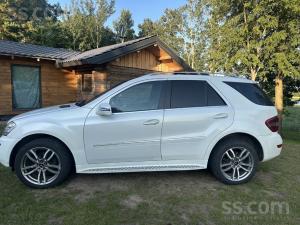 Balts Mercedes-Benz ML 350 2011 Ventspils, ar dzinēja tilpumu 3.00 L un nobraukumu 275 tūkst. km par 6800 €, foto 9 vietnē AUTOMOTO.COM.LV