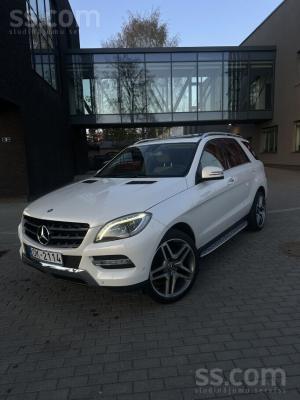 Balts Mercedes-Benz ML 350 2011 Rīga, ar dzinēja tilpumu 3.00 L un nobraukumu 0 tūkst. km par 14300 €, foto 4 vietnē AUTOMOTO.COM.LV