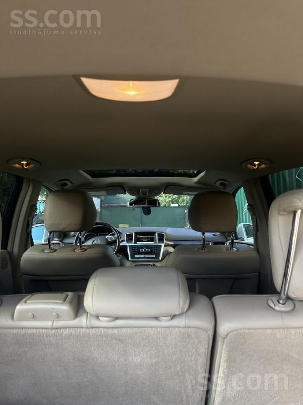 Balts Mercedes-Benz ML 350 2011 Rīga, ar dzinēja tilpumu 3.00 L un nobraukumu 0 tūkst. km par 14300 €, foto 9 vietnē AUTOMOTO.COM.LV