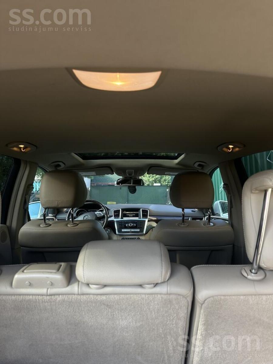 Balts Mercedes-Benz ML 350 2011 Rīga, ar dzinēja tilpumu 3.00 L un nobraukumu 0 tūkst. km par 14300 €, foto 9 vietnē AUTOMOTO.COM.LV