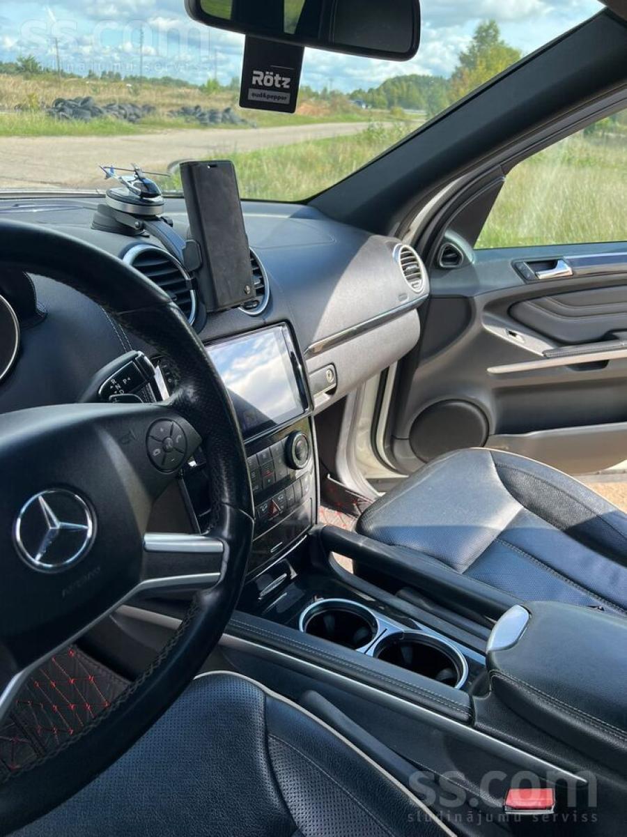 Balts Mercedes-Benz ML 350 2011 Daugavpils, ar dzinēja tilpumu 3.00 L un nobraukumu 351 tūkst. km par 8350 €, foto 7 vietnē AUTOMOTO.COM.LV