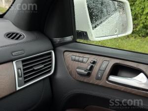 Белый Мерседес МЛ 350 2012 в Даугавпилс, объемом двигателя 3.00 л и пробегом 235 тыс. км за 14650 €, фото 8 на AUTOMOTO.COM.LV
