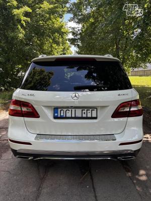 Balts Mercedes-Benz ML 350 2012 Šauļi, ar dzinēja tilpumu 3.50 L un nobraukumu 294 tūkst. km par 10900 €, foto 3 vietnē AUTOMOTO.COM.LV