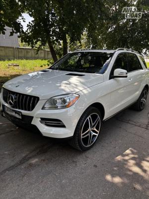 Balts Mercedes-Benz ML 350 2012 Šauļi, ar dzinēja tilpumu 3.50 L un nobraukumu 294 tūkst. km par 10900 €, foto 25 vietnē AUTOMOTO.COM.LV