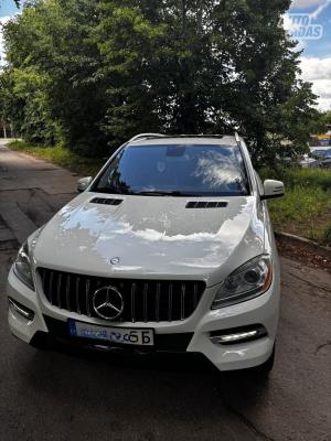 Balts Mercedes-Benz ML 350 2012 Šauļi, ar dzinēja tilpumu 3.50 L un nobraukumu 294 tūkst. km par 10900 €, foto 26 vietnē AUTOMOTO.COM.LV