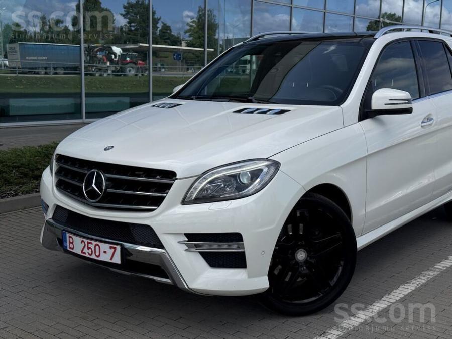 Balts Mercedes-Benz ML 350 2012 Rēzekne, ar dzinēja tilpumu 3.00 L un nobraukumu 267 tūkst. km par 14990 €, foto 4 vietnē AUTOMOTO.COM.LV