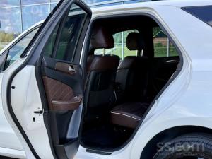 Balts Mercedes-Benz ML 350 2012 Rēzekne, ar dzinēja tilpumu 3.00 L un nobraukumu 267 tūkst. km par 14990 €, foto 13 vietnē AUTOMOTO.COM.LV