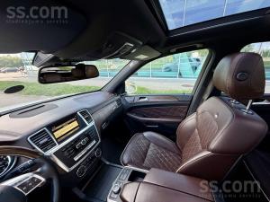 Balts Mercedes-Benz ML 350 2012 Rēzekne, ar dzinēja tilpumu 3.00 L un nobraukumu 267 tūkst. km par 14990 €, foto 20 vietnē AUTOMOTO.COM.LV
