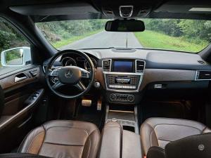 White Mercedes-Benz ML 350 2012 in Kaunas, with an engine capacity of 2.99 L and mileage of 180 thousand km for 15499 €, photo 14 on AUTOMOTO.COM.LV