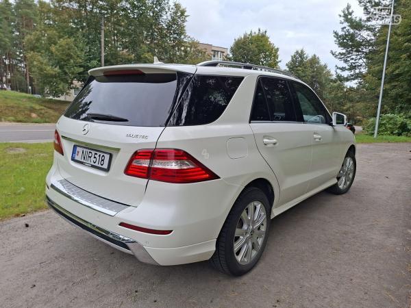 Белый Мерседес МЛ 350 2012 в Утена, объемом двигателя 3.00 л и пробегом 365 тыс. км за 10900 €, фото 5 на AUTOMOTO.COM.LV
