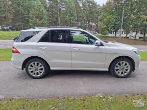 Белый Мерседес МЛ 350 2012 в Утена, объемом двигателя 3.00 л и пробегом 365 тыс. км за 10900 €, фото 9 на AUTOMOTO.COM.LV