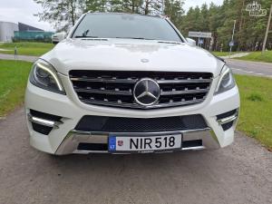 Белый Мерседес МЛ 350 2012 в Утена, объемом двигателя 3.00 л и пробегом 365 тыс. км за 9600 €, фото  на AUTOMOTO.COM.LV