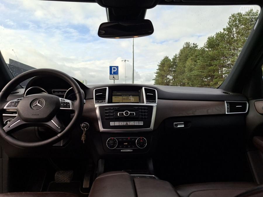 Balts Mercedes-Benz ML 350 2012 Utena, ar dzinēja tilpumu 3.00 L un nobraukumu 365 tūkst. km par 9600 €, foto 15 vietnē AUTOMOTO.COM.LV