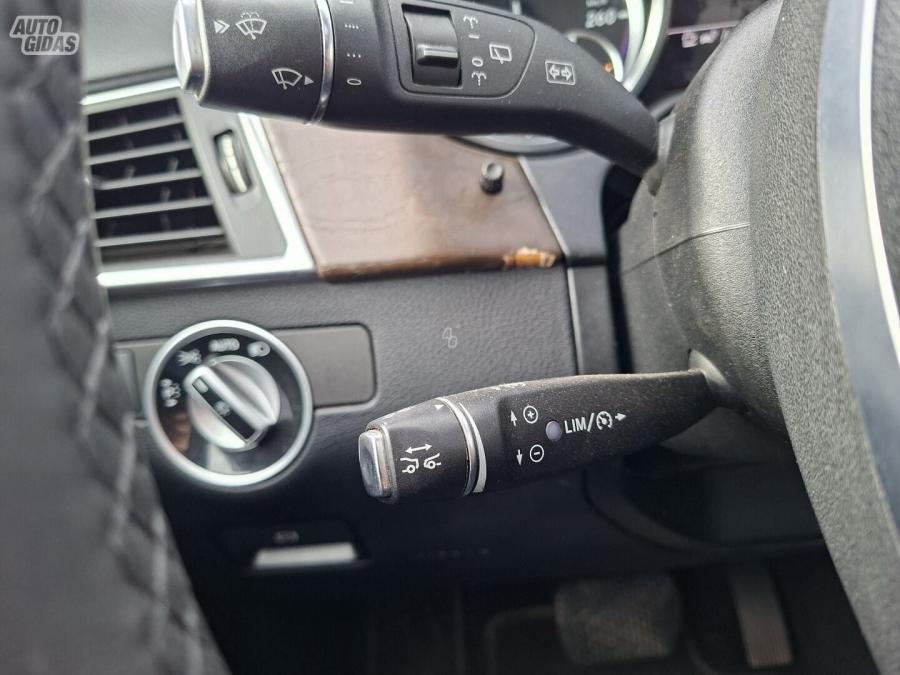 Balts Mercedes-Benz ML 350 2012 Utena, ar dzinēja tilpumu 3.00 L un nobraukumu 365 tūkst. km par 9600 €, foto 17 vietnē AUTOMOTO.COM.LV