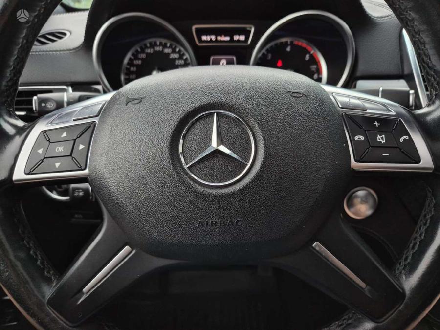 Balts Mercedes-Benz ML 350 2013 Viļņa, ar dzinēja tilpumu 2.99 L un nobraukumu 308 tūkst. km par 14200 €, foto 11 vietnē AUTOMOTO.COM.LV