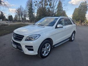Balts Mercedes-Benz ML 350 2013 Kauņa, ar dzinēja tilpumu 3.50 L un nobraukumu 138 tūkst. km par 14900 €, foto  vietnē AUTOMOTO.COM.LV