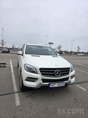 Balts Mercedes-Benz ML 350 2013 Rīga, ar dzinēja tilpumu 3.00 L un nobraukumu 190 tūkst. km par 15100 €, foto 3 vietnē AUTOMOTO.COM.LV
