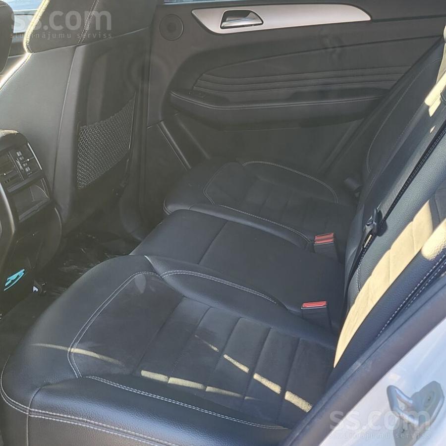 Balts Mercedes-Benz ML 350 2013 Rīga, ar dzinēja tilpumu 3.00 L un nobraukumu 190 tūkst. km par 15100 €, foto 8 vietnē AUTOMOTO.COM.LV