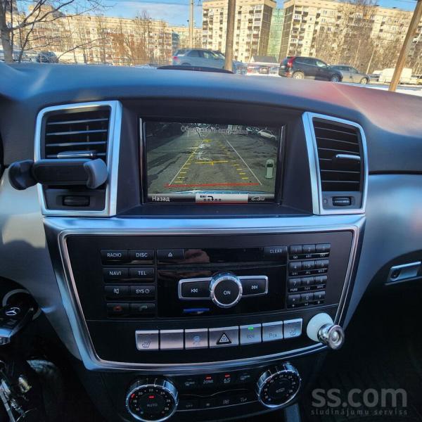 Balts Mercedes-Benz ML 350 2013 Rīga, ar dzinēja tilpumu 3.00 L un nobraukumu 190 tūkst. km par 15100 €, foto 10 vietnē AUTOMOTO.COM.LV