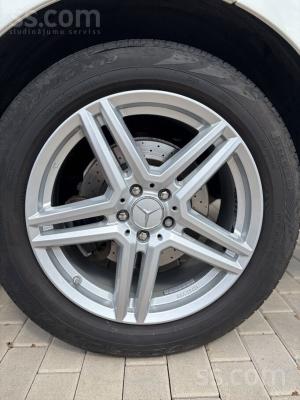 White Mercedes-Benz ML 350 2013 in Jurmala, with an engine capacity of 3.00 L and mileage of 188 thousand km for 21000 €, photo 12 on AUTOMOTO.COM.LV