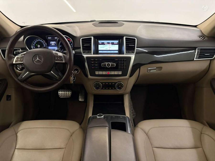 Balts Mercedes-Benz ML 350 2014 Marijampole, ar dzinēja tilpumu 2.99 L un nobraukumu 303 tūkst. km par 14450 €, foto 16 vietnē AUTOMOTO.COM.LV