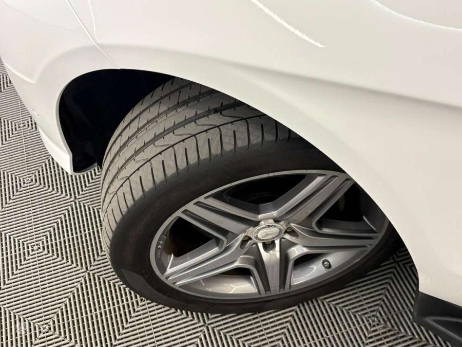 Balts Mercedes-Benz ML 350 2014 Marijampole, ar dzinēja tilpumu 2.99 L un nobraukumu 303 tūkst. km par 14450 €, foto 22 vietnē AUTOMOTO.COM.LV