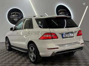 Balts Mercedes-Benz ML 350 2014 Marijampole, ar dzinēja tilpumu 2.99 L un nobraukumu 303 tūkst. km par 14450 €, foto 34 vietnē AUTOMOTO.COM.LV