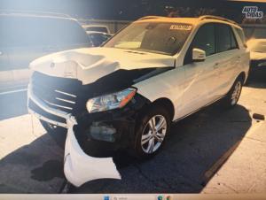 White Mercedes-Benz ML 350 2014 in Klaipeda, with an engine capacity of 3.50 L and mileage of 200 thousand km for 16600 €, photo 22 on AUTOMOTO.COM.LV