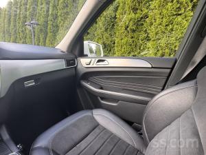 Белый Мерседес МЛ 350 2014 в Рига, объемом двигателя 3.00 л и пробегом 215 тыс. км за 17950 €, фото 19 на AUTOMOTO.COM.LV
