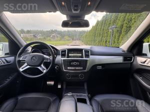 Белый Мерседес МЛ 350 2014 в Рига, объемом двигателя 3.00 л и пробегом 215 тыс. км за 17950 €, фото 22 на AUTOMOTO.COM.LV