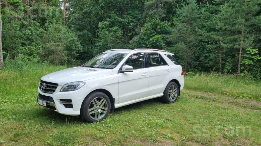 Balts Mercedes-Benz ML 350 2015 Rīga, ar dzinēja tilpumu 3.00 L un nobraukumu 169 tūkst. km par 24500 €, foto 1 vietnē AUTOMOTO.COM.LV