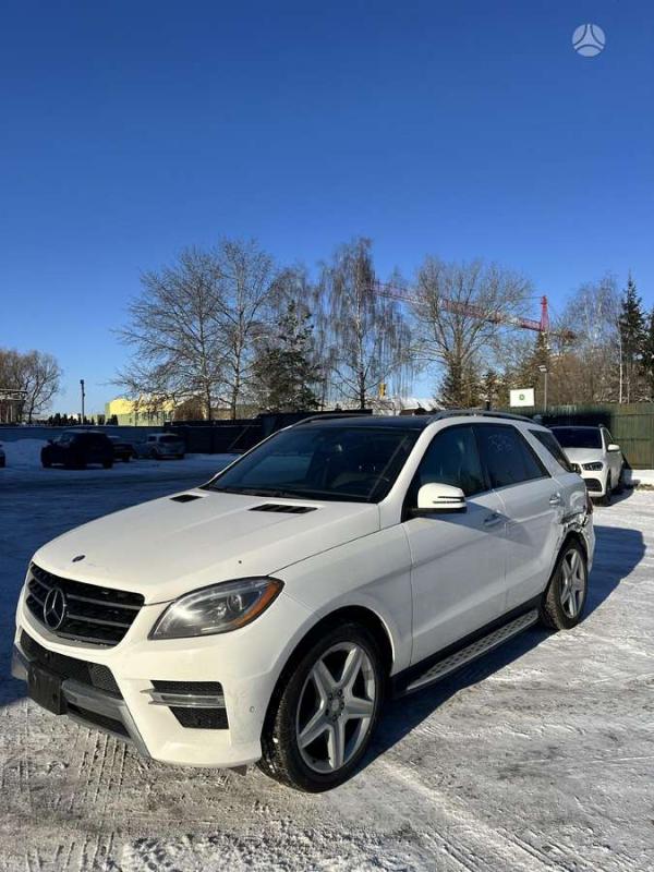 Balts Mercedes-Benz ML 350 2015 Alīta, ar dzinēja tilpumu 3.00 L un nobraukumu 185 tūkst. km par 15300 €, foto 1 vietnē AUTOMOTO.COM.LV