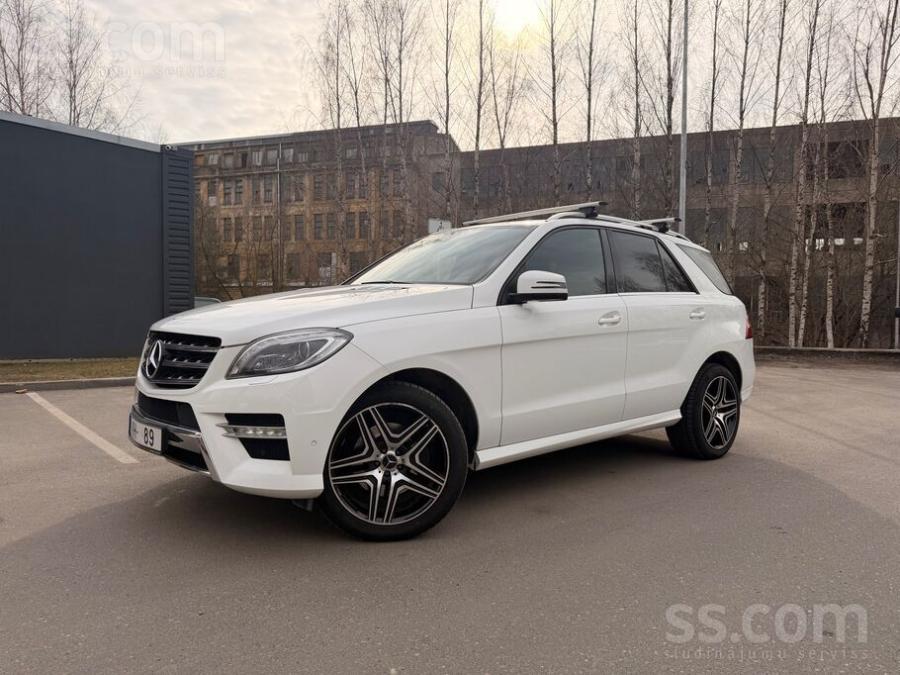 Balts Mercedes-Benz ML 350 2015 Rīga, ar dzinēja tilpumu 3.00 L un nobraukumu 260 tūkst. km par 17499 €, foto 3 vietnē AUTOMOTO.COM.LV