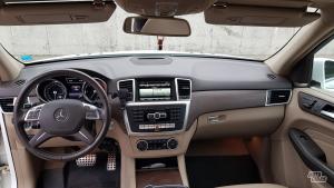 White Mercedes-Benz ML 350 2015 in Vilnius, with an engine capacity of 3.00 L and mileage of 120 thousand km for 21999 €, photo 17 on AUTOMOTO.COM.LV