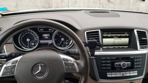 White Mercedes-Benz ML 350 2015 in Vilnius, with an engine capacity of 3.00 L and mileage of 120 thousand km for 21999 €, photo 19 on AUTOMOTO.COM.LV