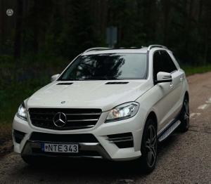 Белый Мерседес МЛ 350 2015 в Вильнюс, объемом двигателя 3.50 л и пробегом 274 тыс. км за 13990 €, фото  на AUTOMOTO.COM.LV