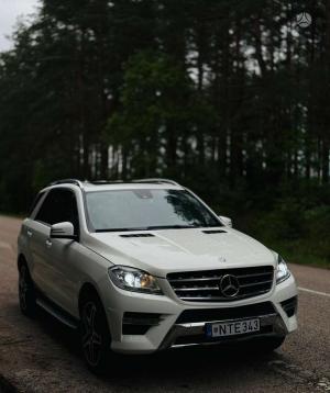 Белый Мерседес МЛ 350 2015 в Вильнюс, объемом двигателя 3.50 л и пробегом 274 тыс. км за 13990 €, фото 4 на AUTOMOTO.COM.LV