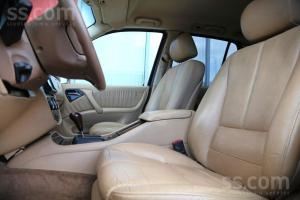 Черный Мерседес МЛ 400 2002 в Рига, объемом двигателя 4.00 л и пробегом 400 тыс. км за 1995 €, фото 13 на AUTOMOTO.COM.LV