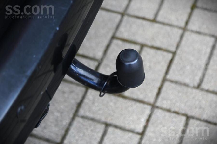 Черный Мерседес МЛ 400 2002 в Рига, объемом двигателя 4.00 л и пробегом 400 тыс. км за 1995 €, фото 19 на AUTOMOTO.COM.LV