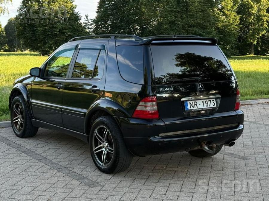 Black Mercedes-Benz ml-400 2003 in Riga, with an engine capacity of 4.00 L and mileage of 0 thousand km for 1990 €, photo 5 on AUTOMOTO.COM.LV