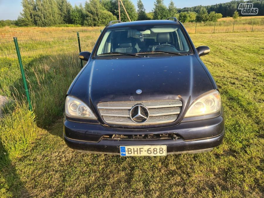 Mercedes-Benz ml-400 2003 Kauņa, ar dzinēja tilpumu 4.00 L un nobraukumu 386 tūkst. km par 1600 €, foto 3 vietnē AUTOMOTO.COM.LV