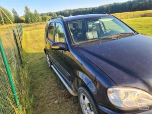 Mercedes-Benz ml-400 2003 Kauņa, ar dzinēja tilpumu 4.00 L un nobraukumu 386 tūkst. km par 1600 €, foto 5 vietnē AUTOMOTO.COM.LV
