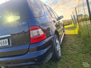 Mercedes-Benz ml-400 2003 Kauņa, ar dzinēja tilpumu 4.00 L un nobraukumu 386 tūkst. km par 1600 €, foto 8 vietnē AUTOMOTO.COM.LV