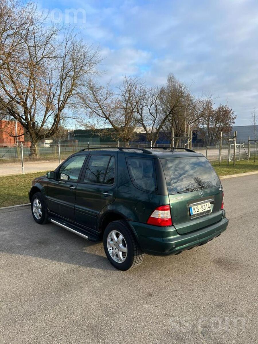 Zaļš Mercedes-Benz ml-400 2004 Rīga, ar dzinēja tilpumu 4.00 L un nobraukumu 338 tūkst. km par 1750 €, foto 2 vietnē AUTOMOTO.COM.LV