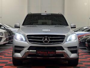 Grey Mercedes-Benz ml-400 2015 in Vilnius, with an engine capacity of 3.00 L and mileage of 164 thousand km for 18200 €, photo 3 on AUTOMOTO.COM.LV
