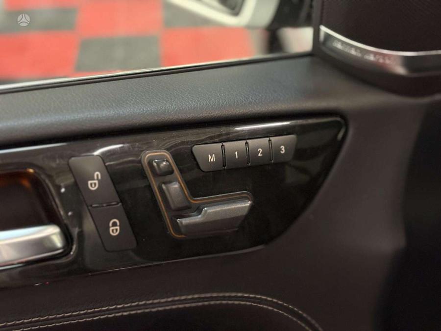 Grey Mercedes-Benz ml-400 2015 in Vilnius, with an engine capacity of 3.00 L and mileage of 164 thousand km for 18200 €, photo 14 on AUTOMOTO.COM.LV