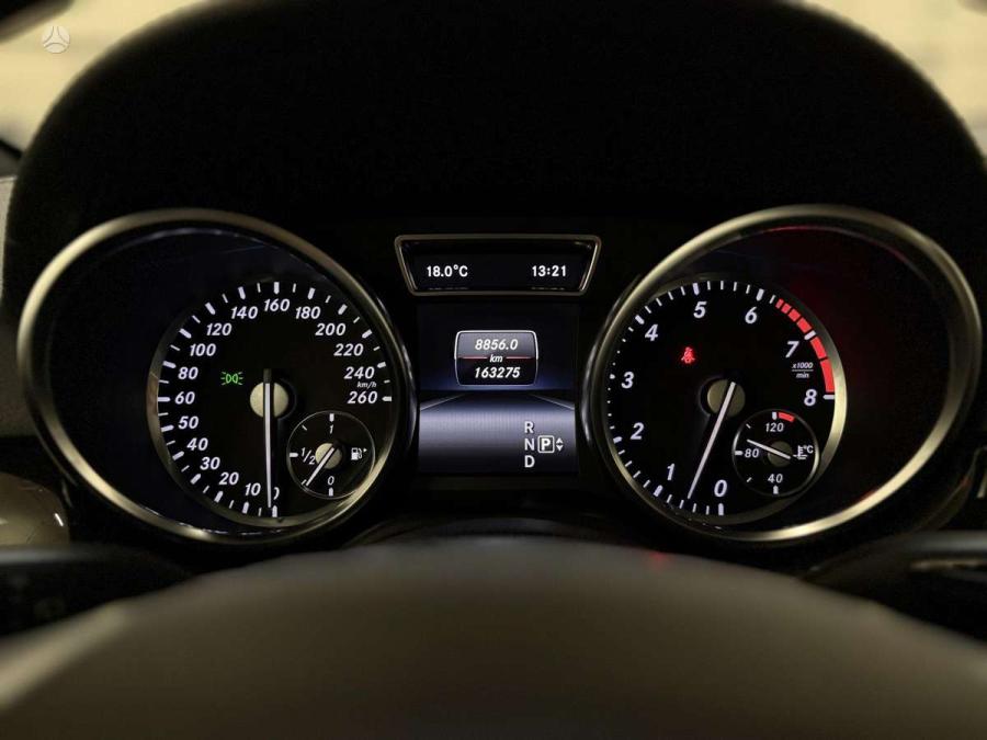Grey Mercedes-Benz ml-400 2015 in Vilnius, with an engine capacity of 3.00 L and mileage of 164 thousand km for 18200 €, photo 23 on AUTOMOTO.COM.LV