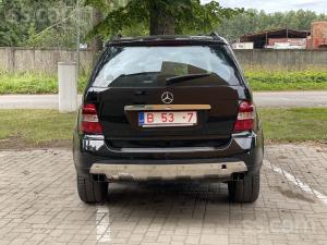 Melns Mercedes-Benz ml-420 2008 Rīga, ar dzinēja tilpumu 3.00 L un nobraukumu 0 tūkst. km par 5200 €, foto 7 vietnē AUTOMOTO.COM.LV