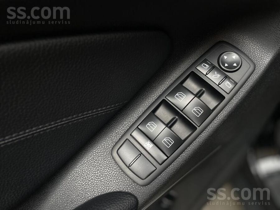 Melns Mercedes-Benz ml-420 2008 Rīga, ar dzinēja tilpumu 3.00 L un nobraukumu 0 tūkst. km par 5200 €, foto 11 vietnē AUTOMOTO.COM.LV